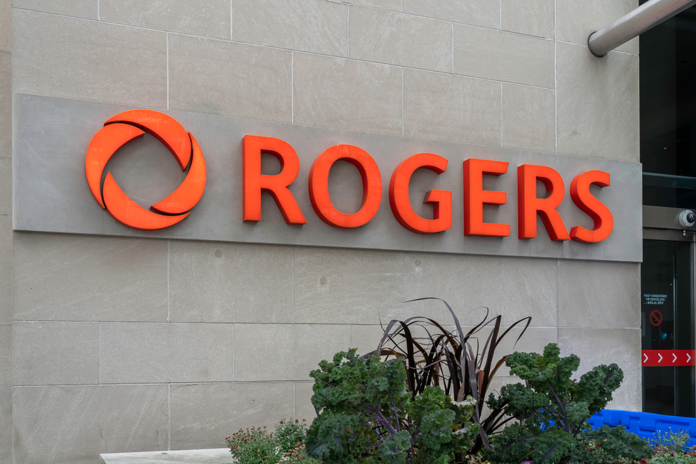 SMS phishing scam lures Rogers customers with outage refunds | Cyware ...