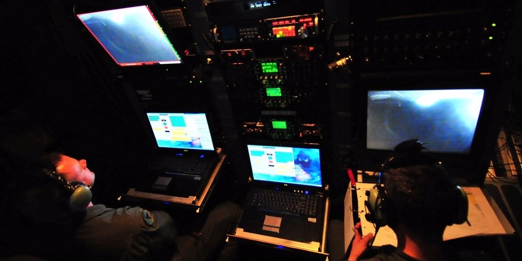A former Marine cyber warrior explains how hackers will transform the ...